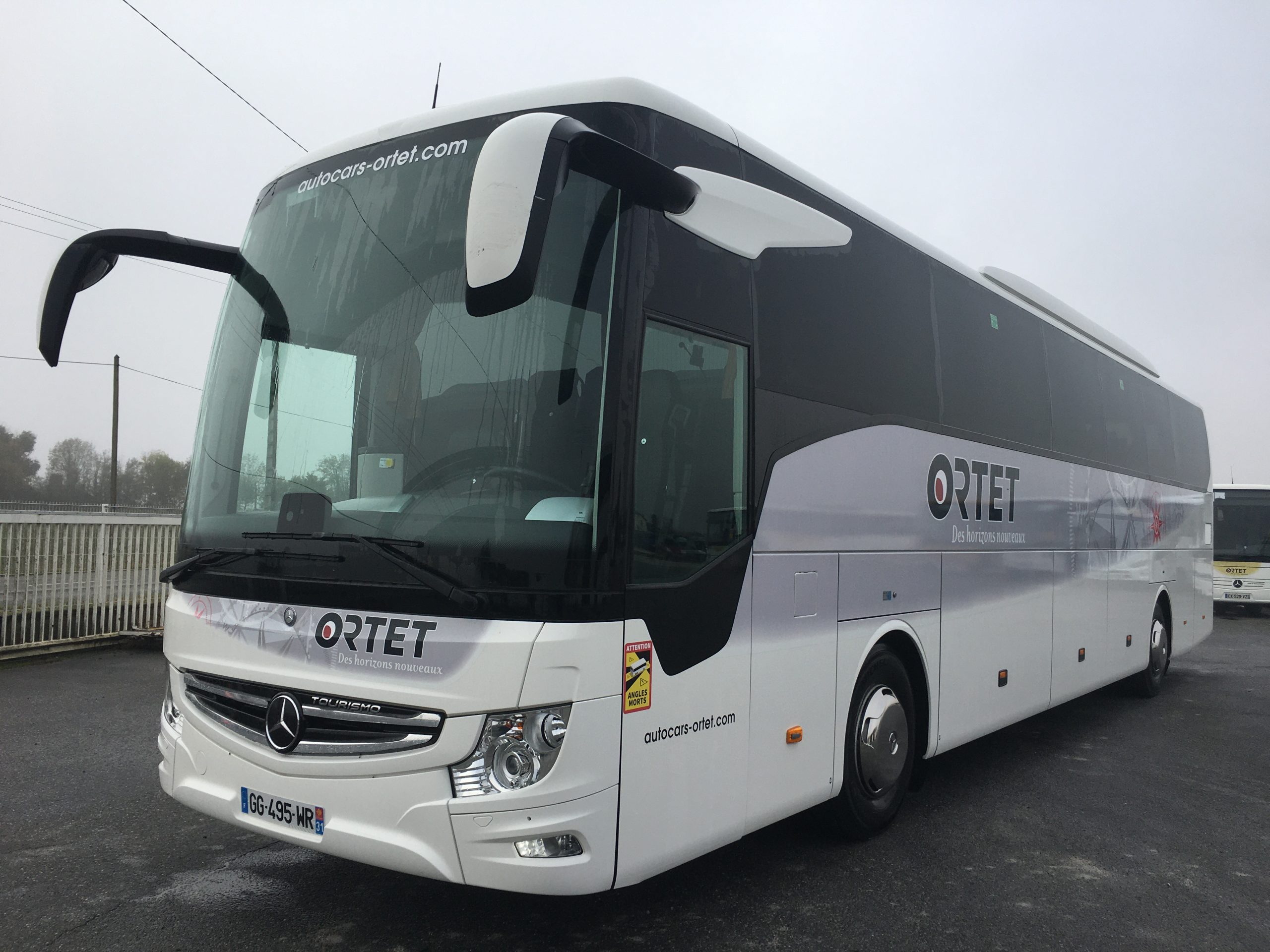 Autocar Grand Tourisme Mercedes 53 places - ORTET